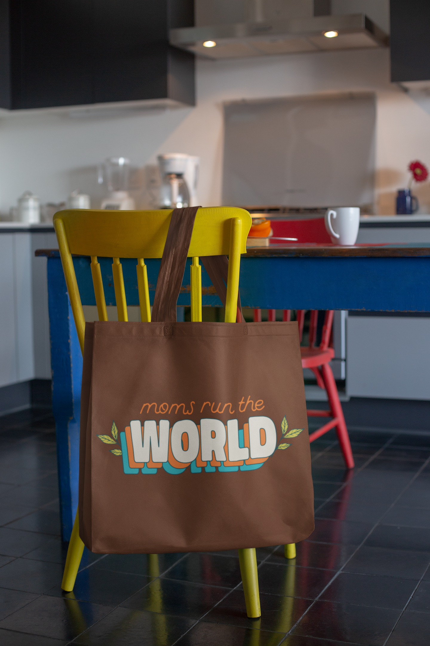 👑💪 MOMS RUN THE WORLD | Power Mom DTF Transfer FT844 – Falcon Transfers